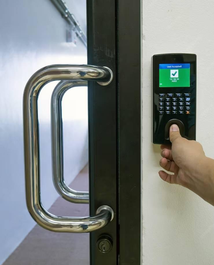 AdvantEdge Technologies